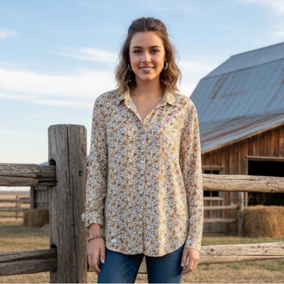 Jane and Delancey | Tops | Jane And Delancey Floral Buttonup Blouse ...